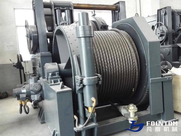 Marine Diesel Engine Driven Winch For Towing | Fountom Marine